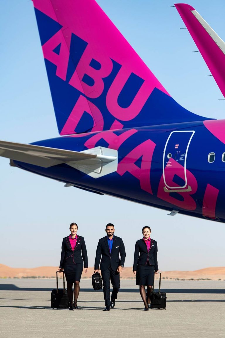 Wizz Air Abu Dhabi Cabin Crew And Pilots Go Pink Recruitment Campaign
